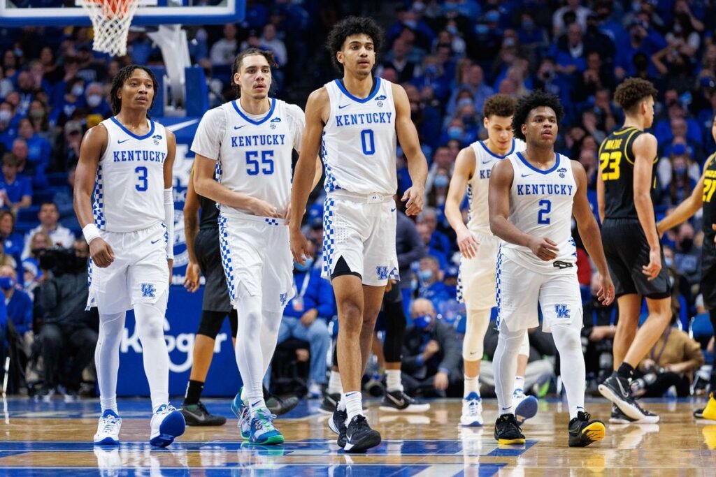 Breaking: Jay Paterno, First Son of Joe Paterno, Returns to Penn State ...